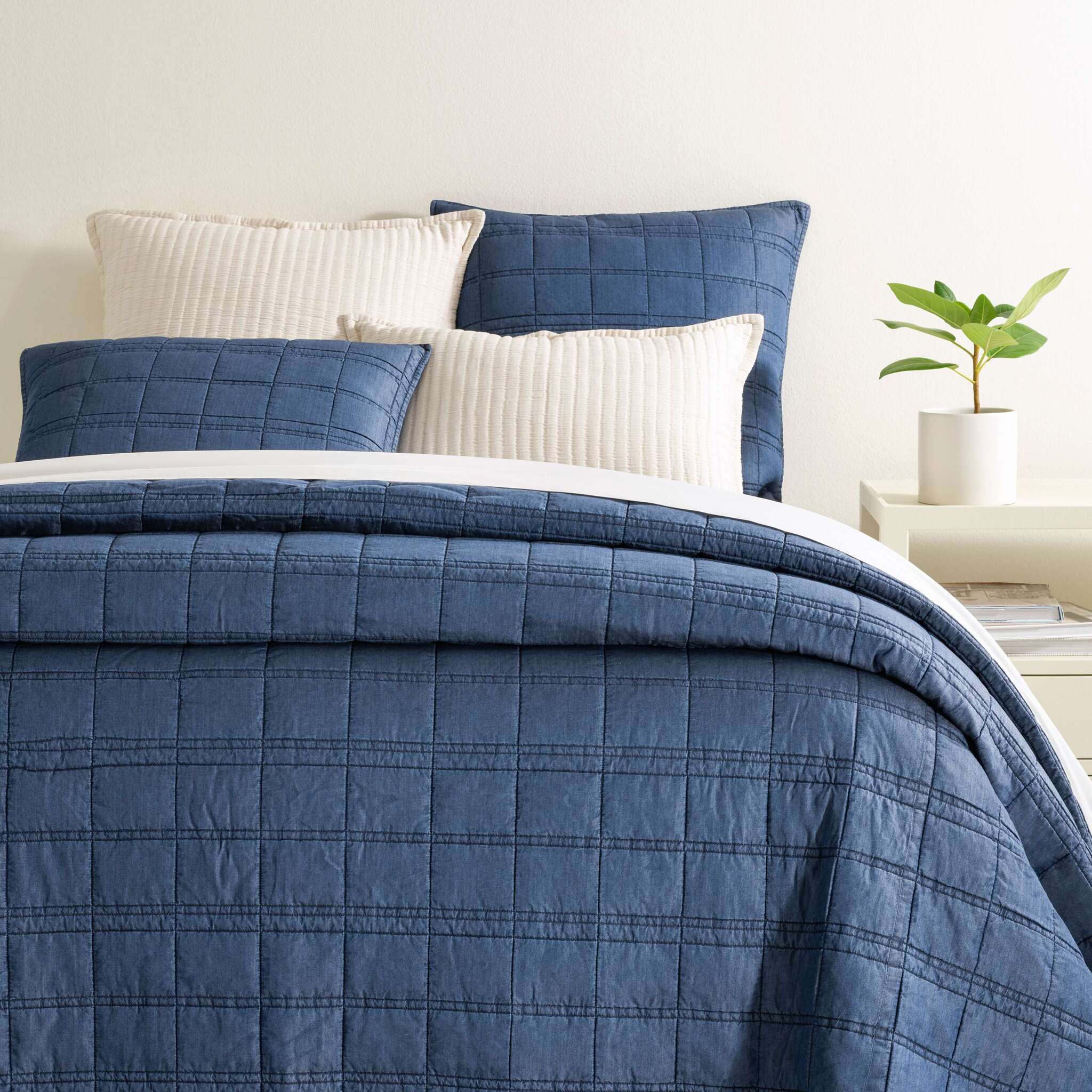 Atlas Quilt by Pine Cone Hill | Fine Linens