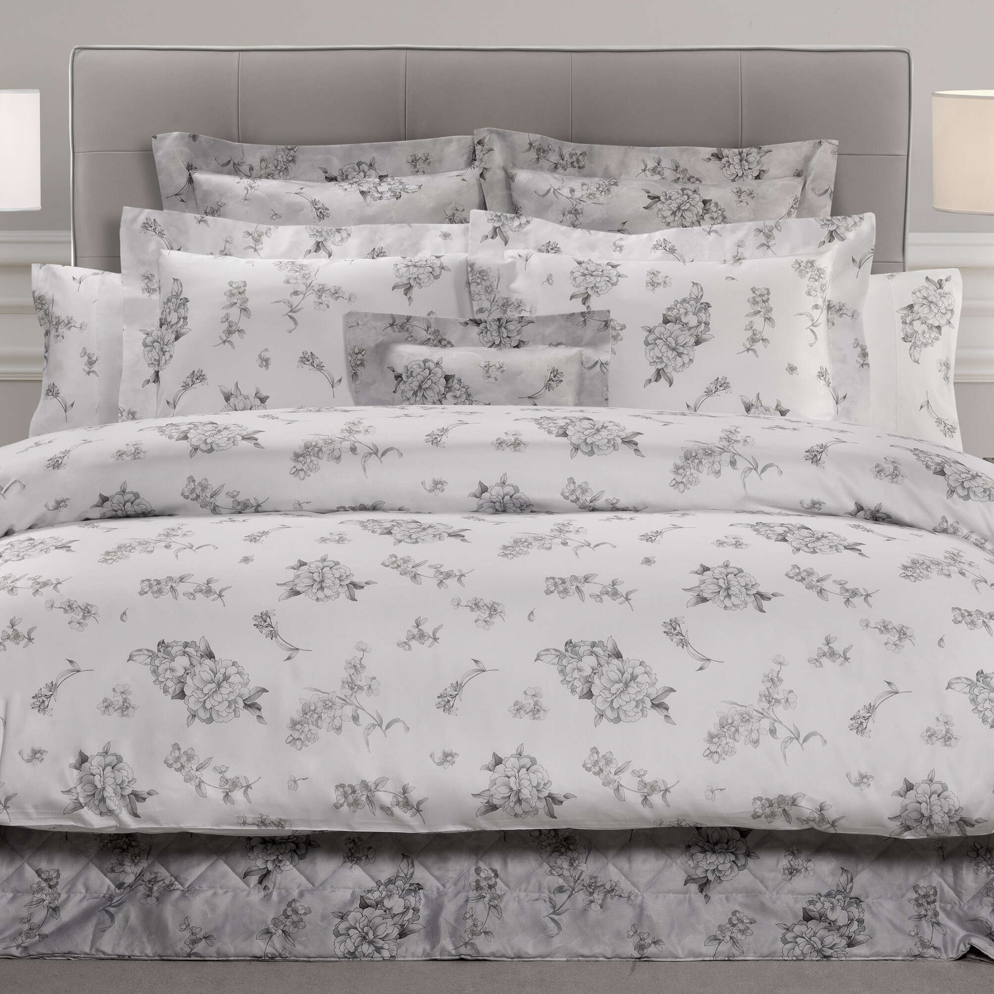 Arte Nuova Prints by Dea Linens | Fine Linens