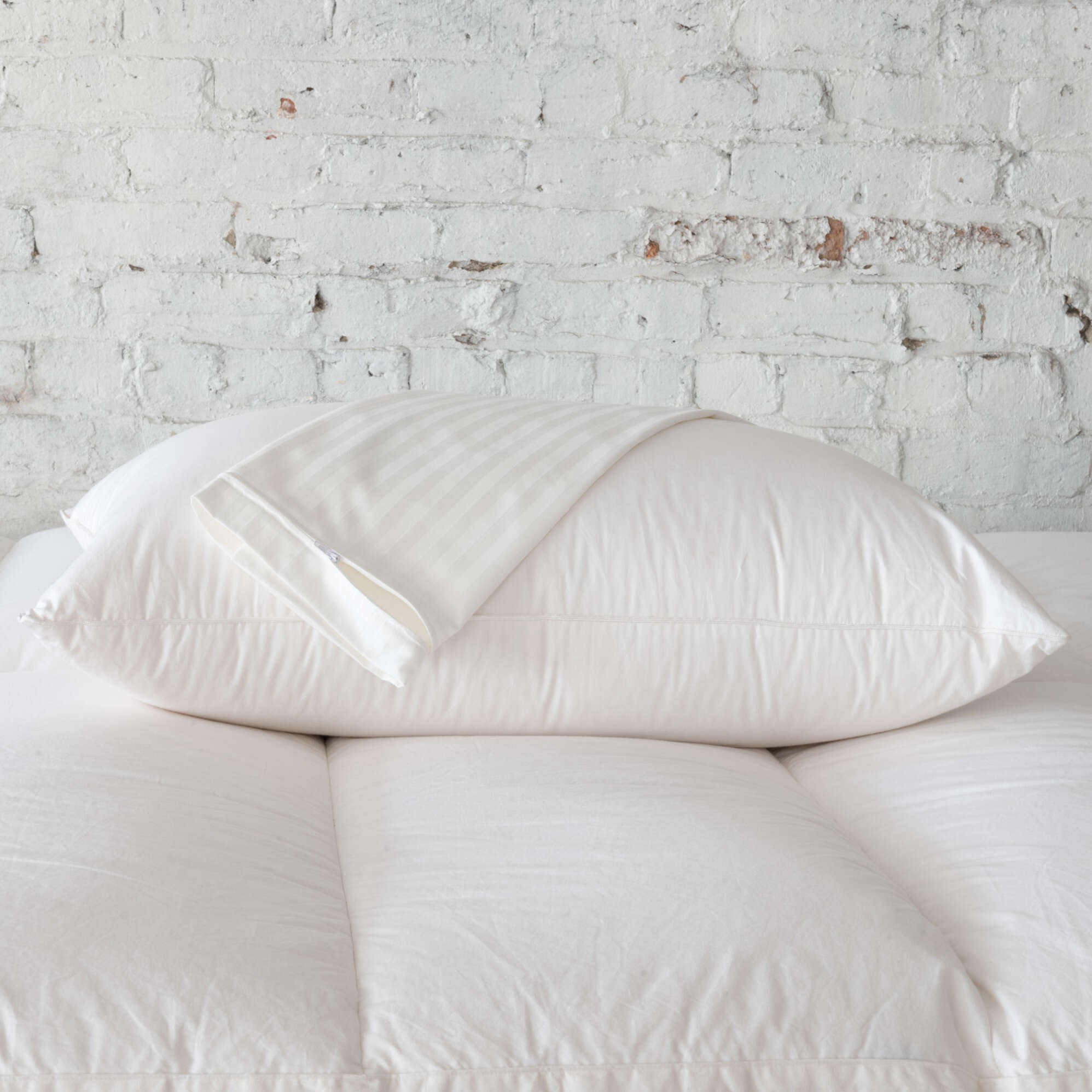 Luxury Pillow Protector by St. Geneve | Fine Linens